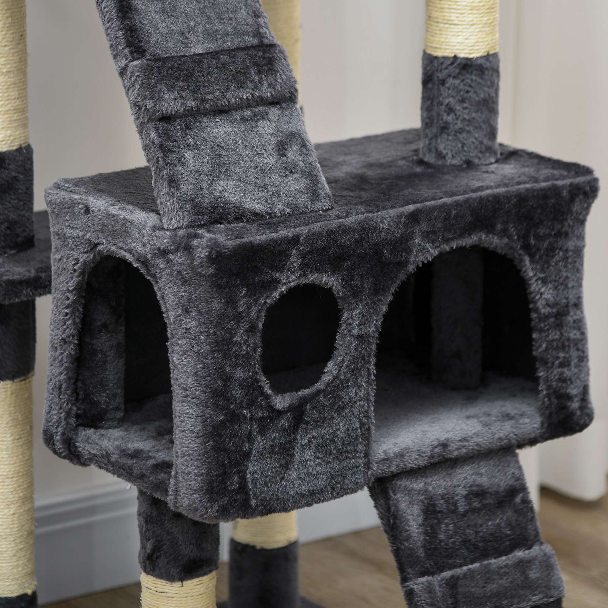 Cat Tree Scratching House, Activity Play Centre on Anglia Market